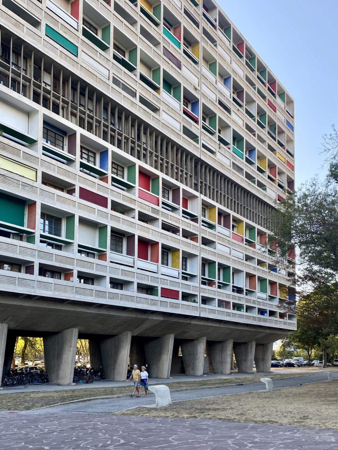 La Cité Radieuse and Hotel Le Corbusier: A Design Oasis in Marseille ...