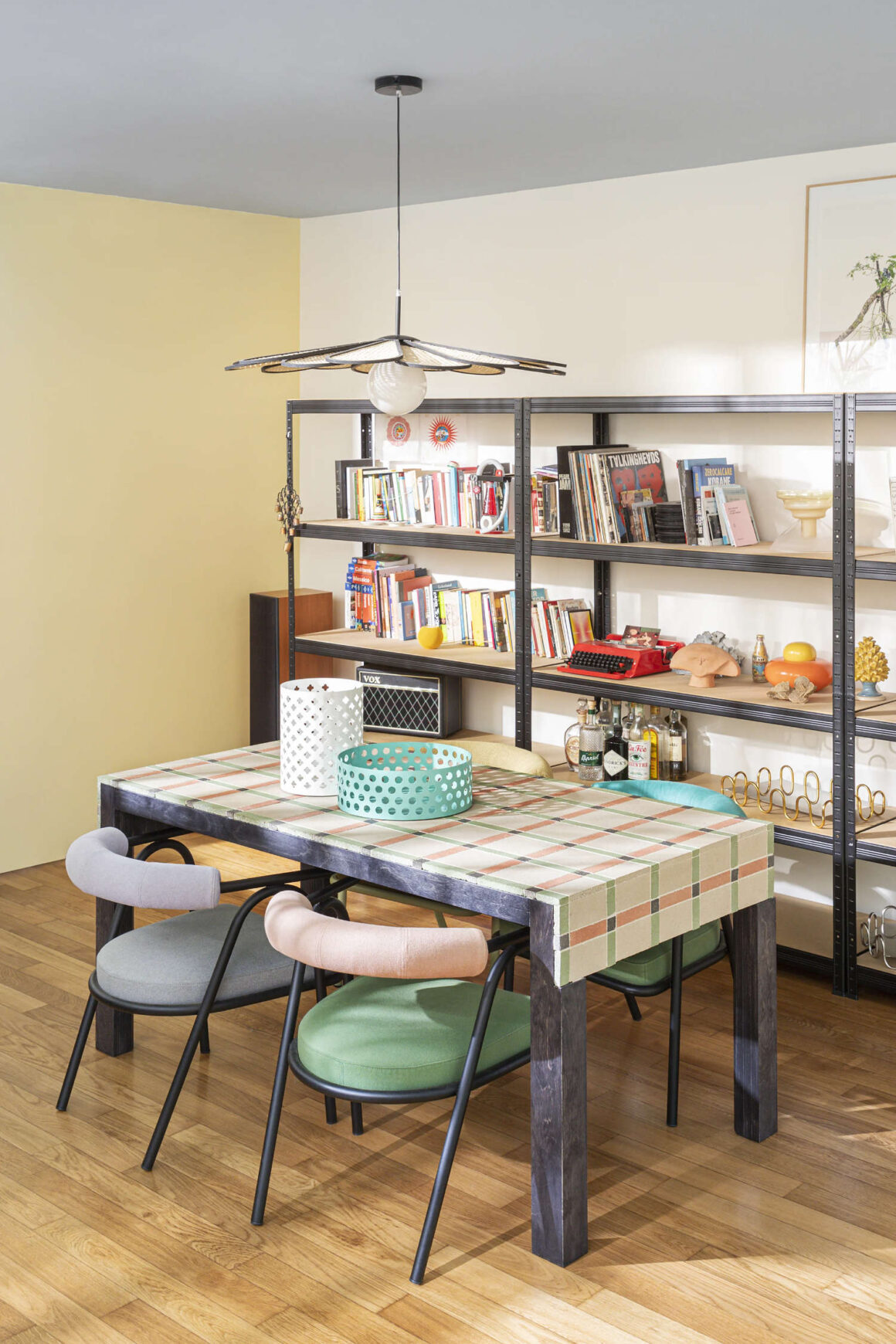 Serena Confalonieri's Loft In Milan: Tapestry of Design, Emotion and ...